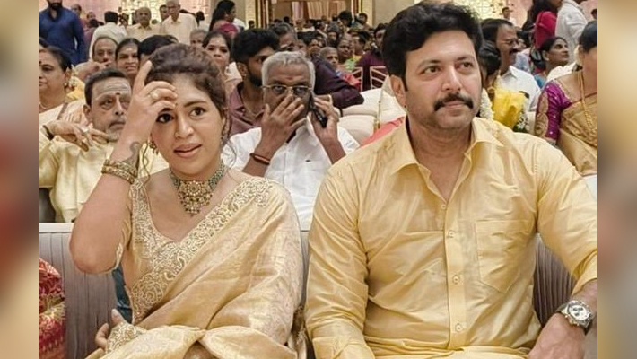 Jayam Ravi - Kenisha Photo Viral : 2வது திருமணம் செய்துகொண்டாரா ரவி ...
