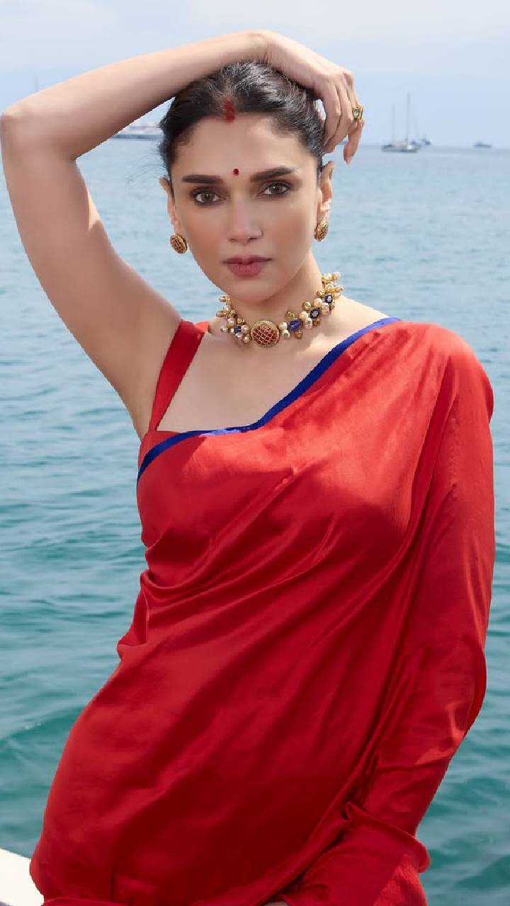 Aditi Rao Hydari inspired 6 blouse designs for Vat Savitri Vrat ...