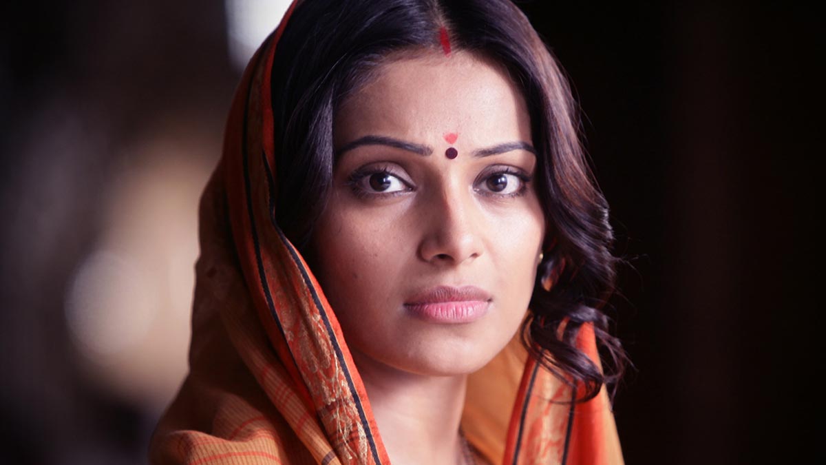 বিপাশা অভিনীত এই ১৪টি ছবি বক্স অফিসে গড়েছিল রেকর্ড, এক ঝলকে দেখে নিন ...