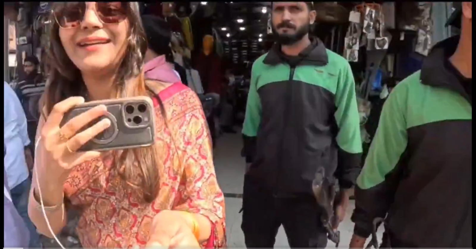 '6 gunmen surrounding her': When Scottish YouTuber saw Jyoti Malhotra ...