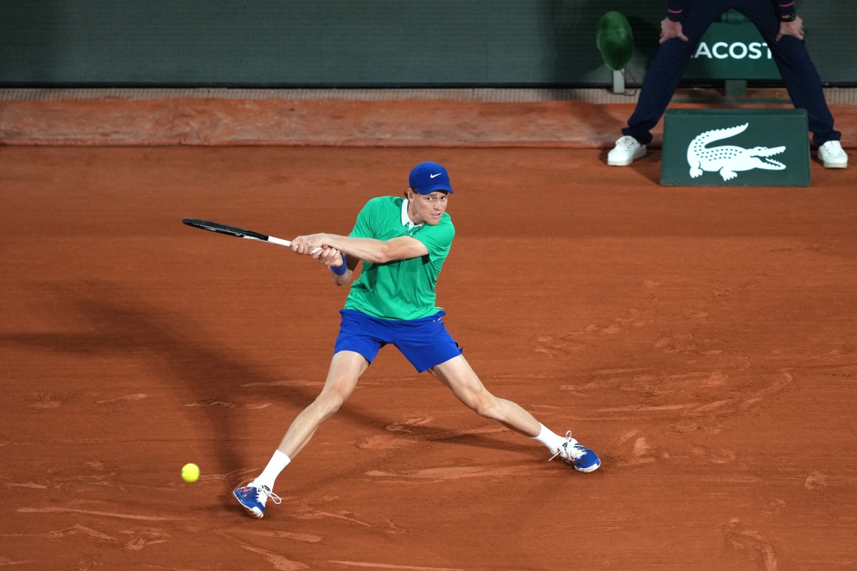 French Open 2025: Jannik Sinner kicks off his title quest with a win in the opening round ...