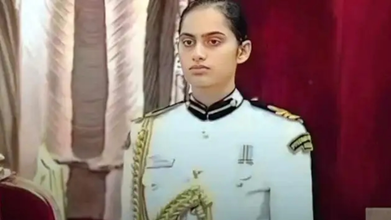 भारतीय नौसेना की पहली महिला अधिकारी बनीं राष्ट्रपति की ADC, जानिए कौन ...