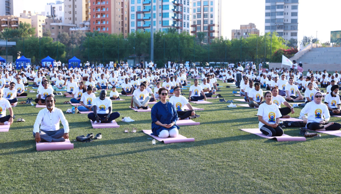 അന്താരാഷ്ട്ര യോഗ ദിനം, കുവൈത്തിൽ മെഗാ യോഗാ സെഷൻ സംഘടിപ്പിച്ച് ഇന്ത്യൻ എംബസി Indian Embassy ...