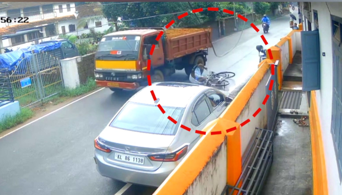 man gets miracle escape drom fatal accident; 'ജസ്റ്റ് എസ്കേപ് ...