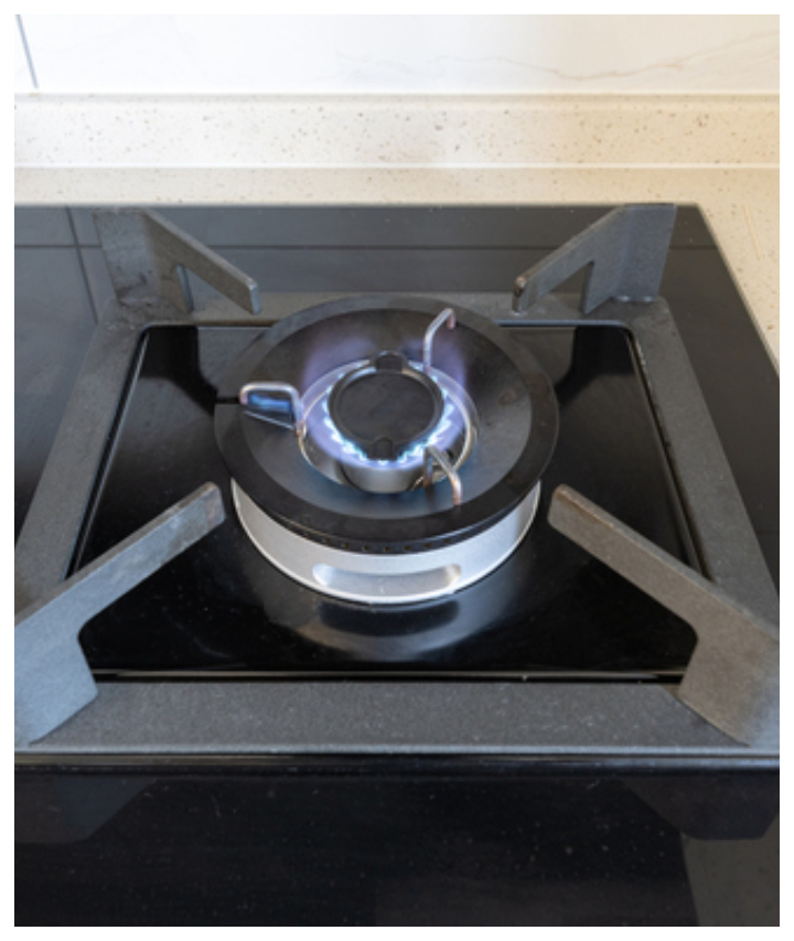 7 Items You Should Never Store Near Your Gas Stove: Essential Kitchen Safety Tips | Asianet Newsable