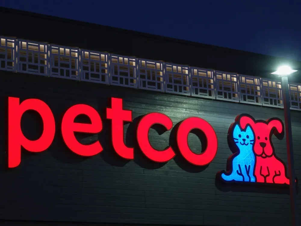 Petco Stock Surges After-Market On Q4 Revenue Beat: Retail’s Optimistic ...